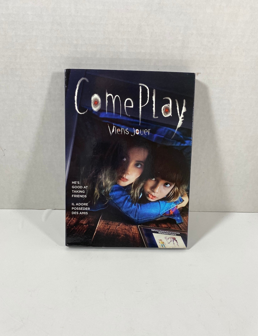 Come Play (bilingual) DVD - Starring: Azhy Robertson, Gillian Jacobs ...