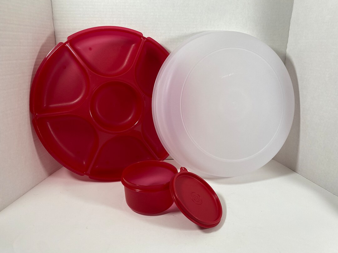 Vintage 1970’s Tupperware Raspberry Red Covered Veggie Tray With ...