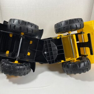 Tonka Steel Classics Yellow Front Loader Toy Vehicle - Collectable ...