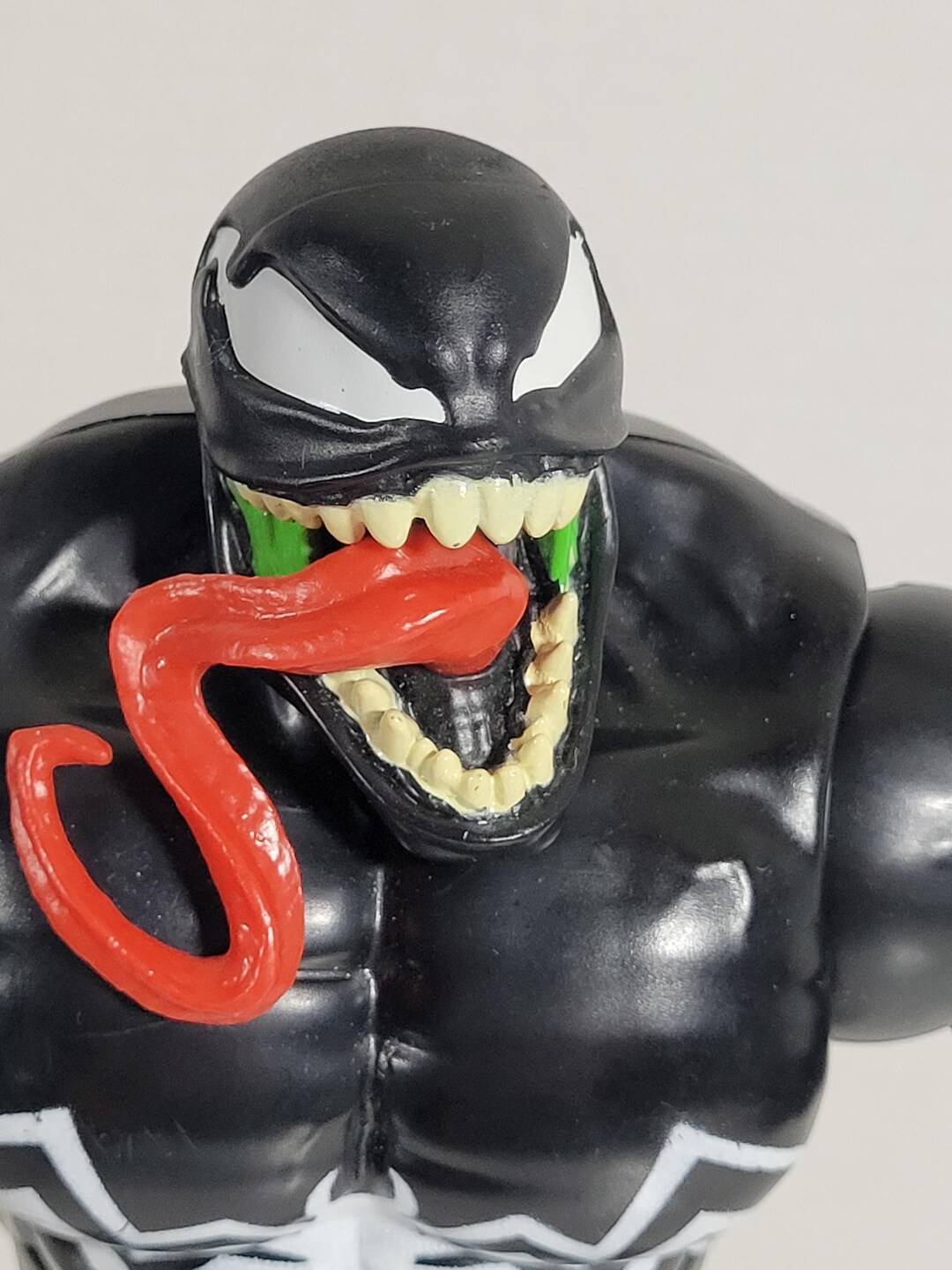 Awesome Giant Venom From Spiderman Action Figure Titan Over 11" Tall ...