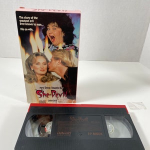 Vintage 1989 She-devil VHS - Starring: Roseanne Barr, Meryl Streep & Ed Begley Jr. - Collectible ...