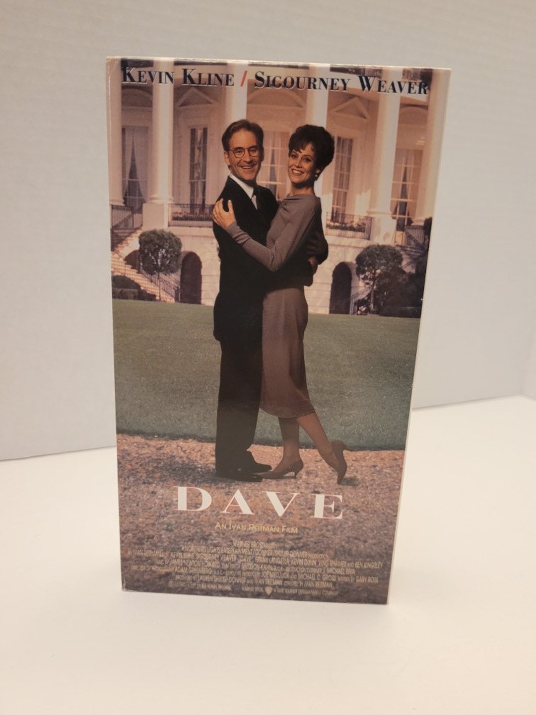 Vintage 1993 Dave *screening Copy* VHS - Kelvin Kline/sigourney Weaver ...