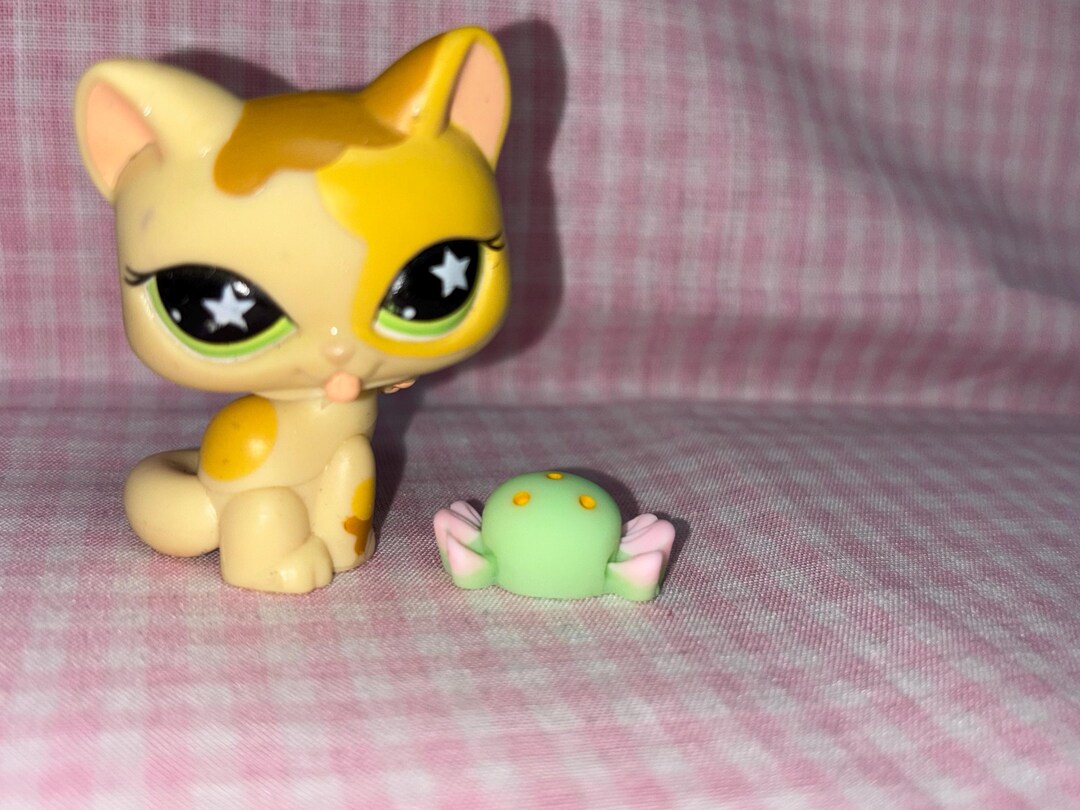Vintage Original LPS Littlest Pet Shop Cat Lick Paw With Candy (002) - Etsy