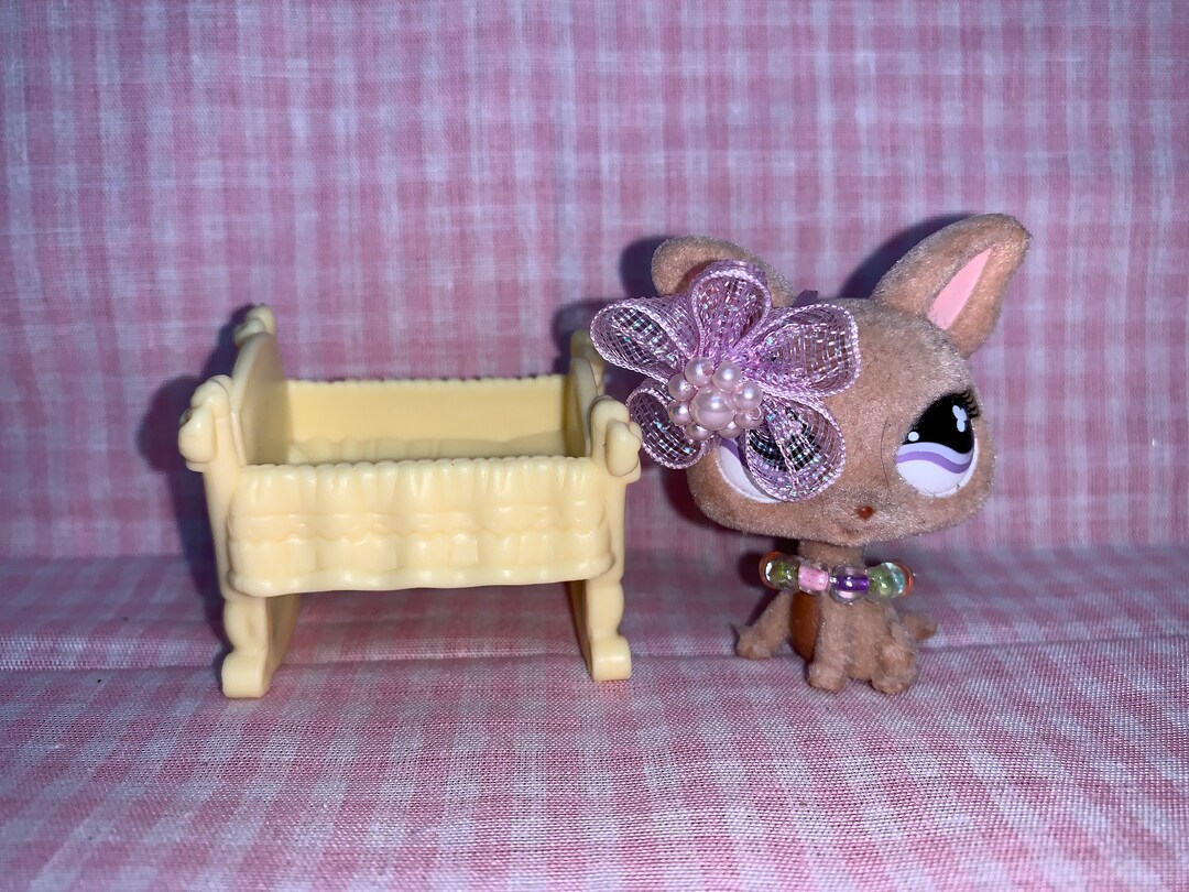 Discontinued LPS Littlest Pet Shop Fuzzy Chihuahua Dog With Handmade ...
