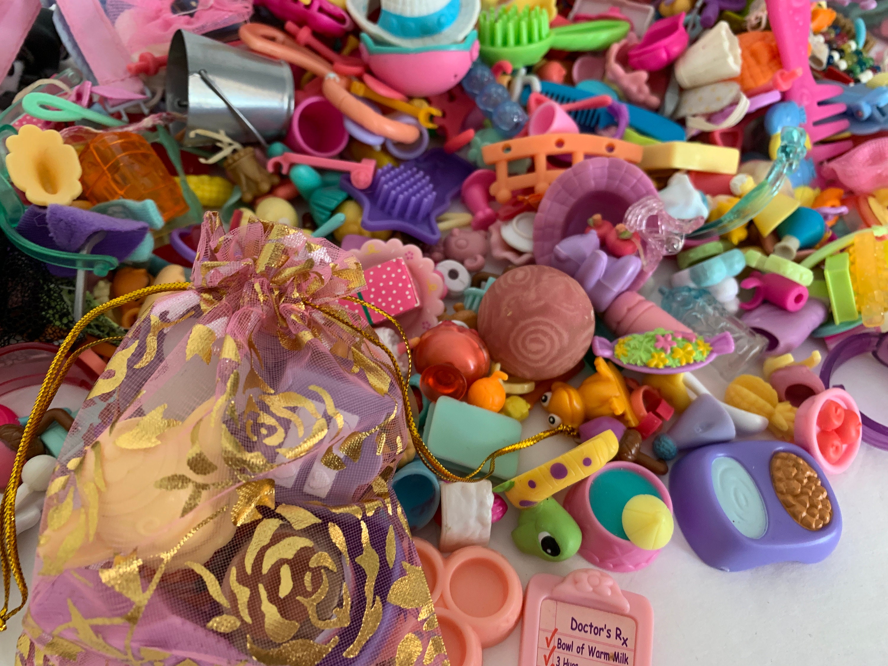 Littlest Pet Shop LPS Lot of 10 Pc Accessories in Gift Bag Random ...