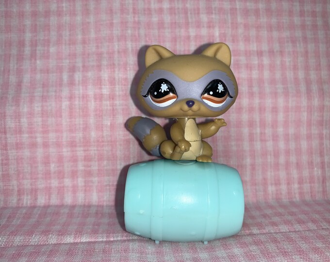 LPS Littlest Pet Shop, Raccoon, Blue With Dot Eyes, Pink, Black Fuzzy ...