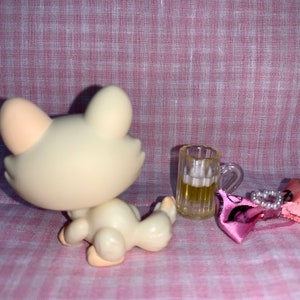 Rare, Discontinued LPS Littlest Pet Shop Yellow Cat Handmade Bow Beer ...