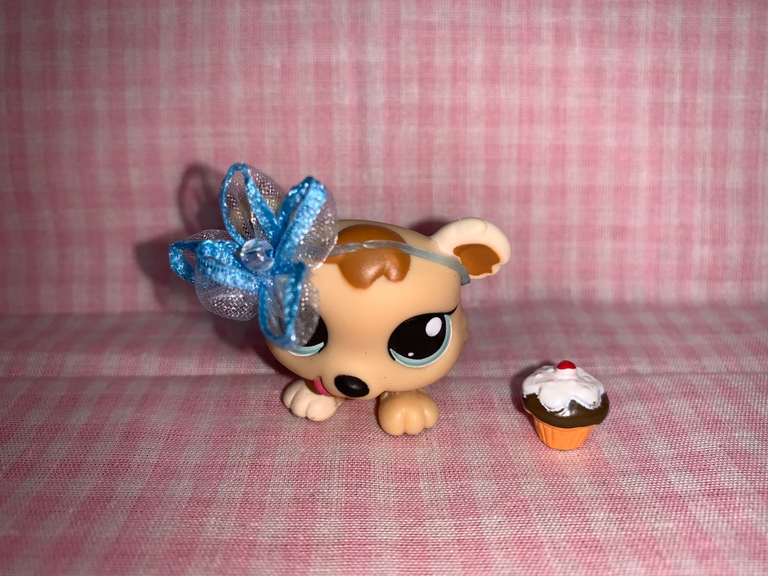 Discontinued Rare LPS Littlest Pet Shop Cub With Handmade Bow Cup Cake ...