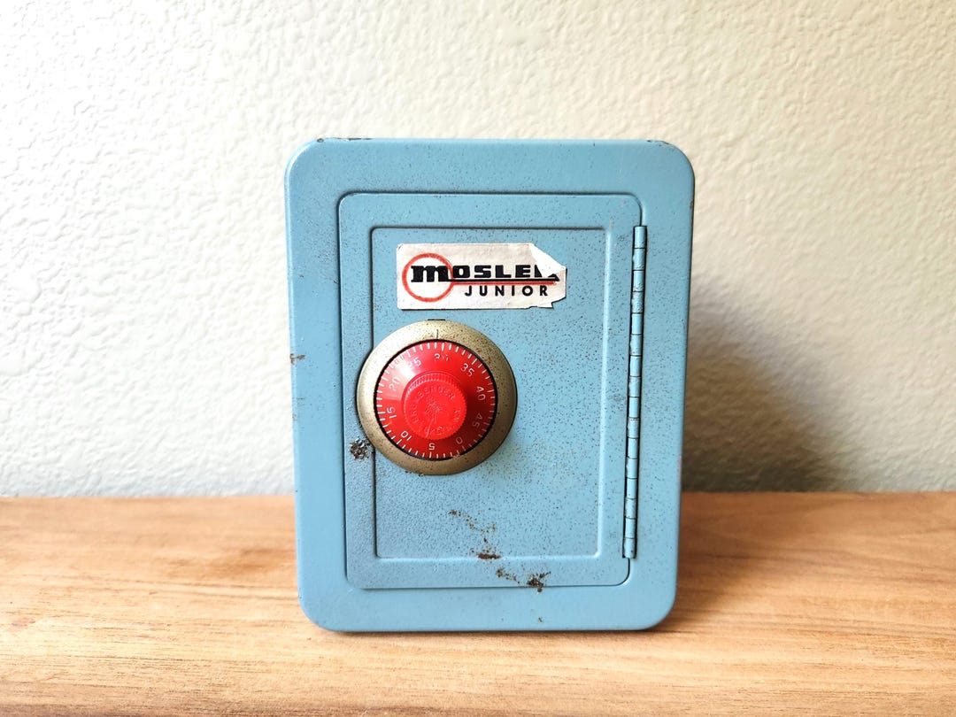 Mosler Junior Bank Vault Safe Kid's Bank Vault With Combination Lock ...