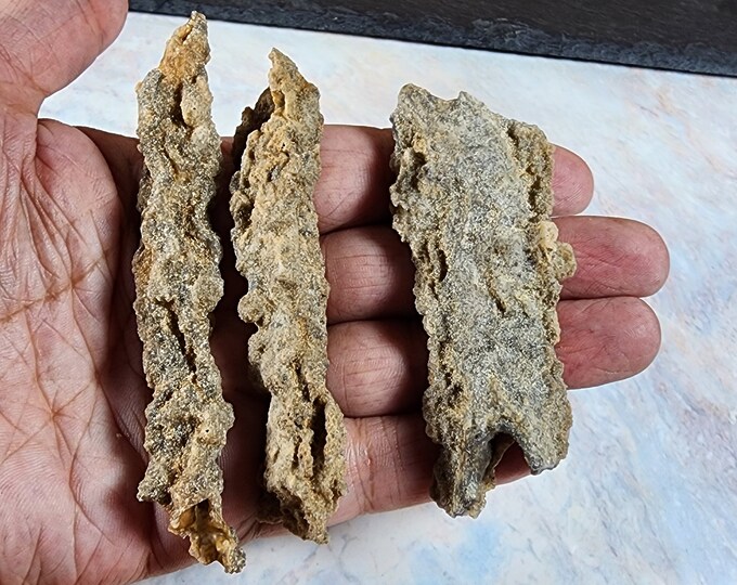 Fulgurite Lightning Glass . FULGURITE , Lightning Strikes Sand - Hollow ...