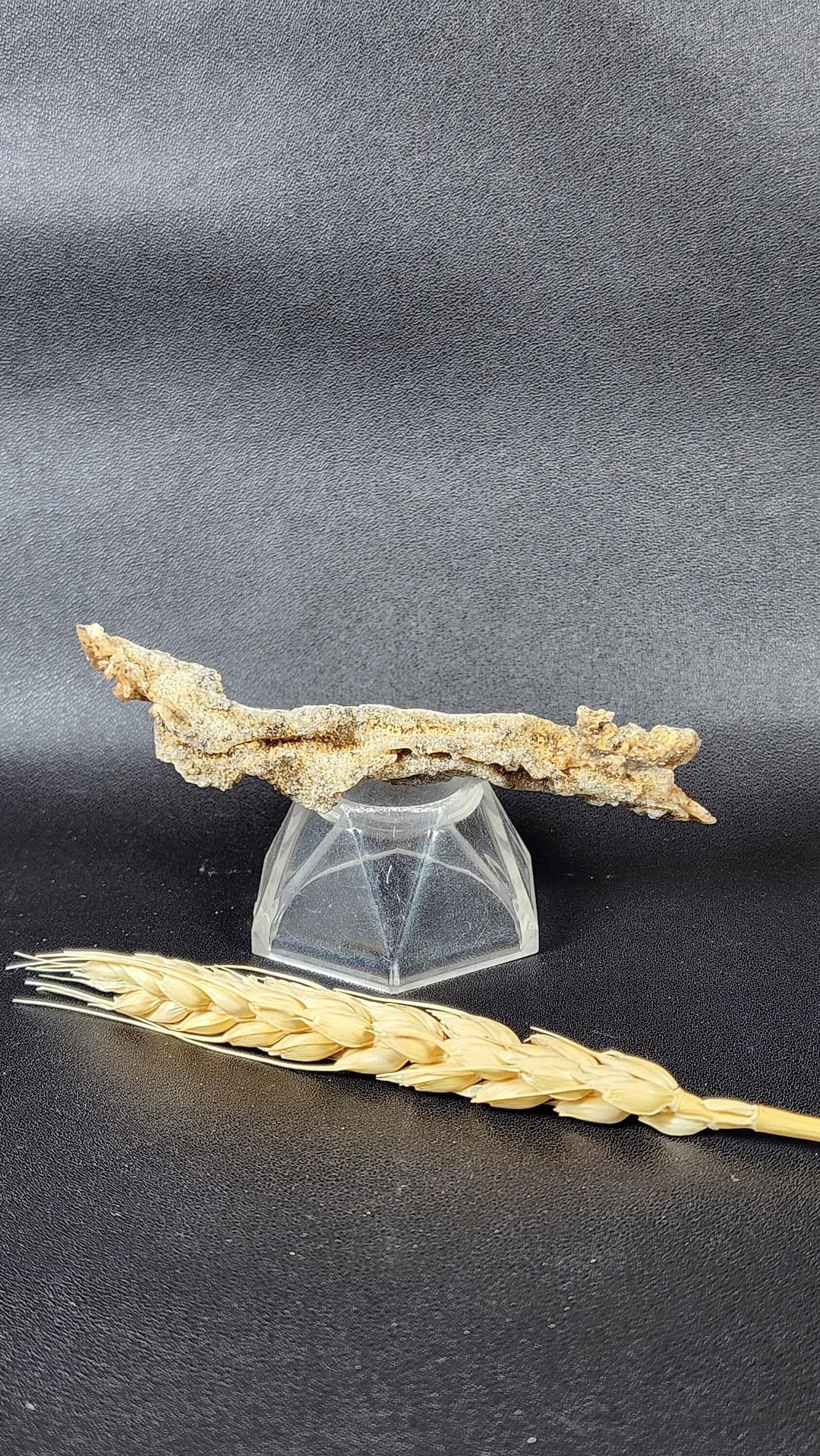 Fulgurite Lightning Glass . FULGURITE Stone, Lightning Strikes Sand ...