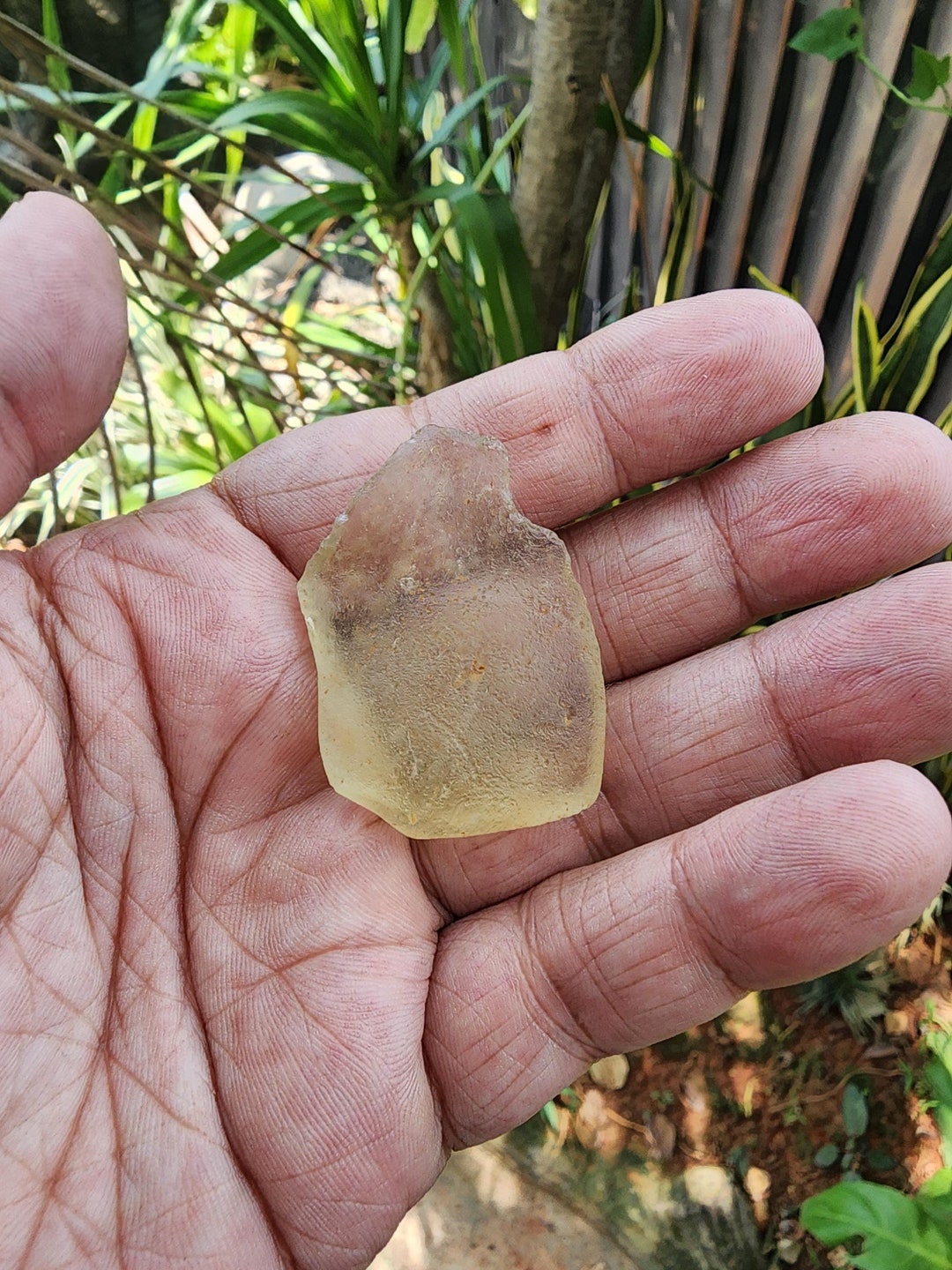 Libyan Desert Glass . Gold Ldg . Libyan Gold Tektite . Libyan Glass ...