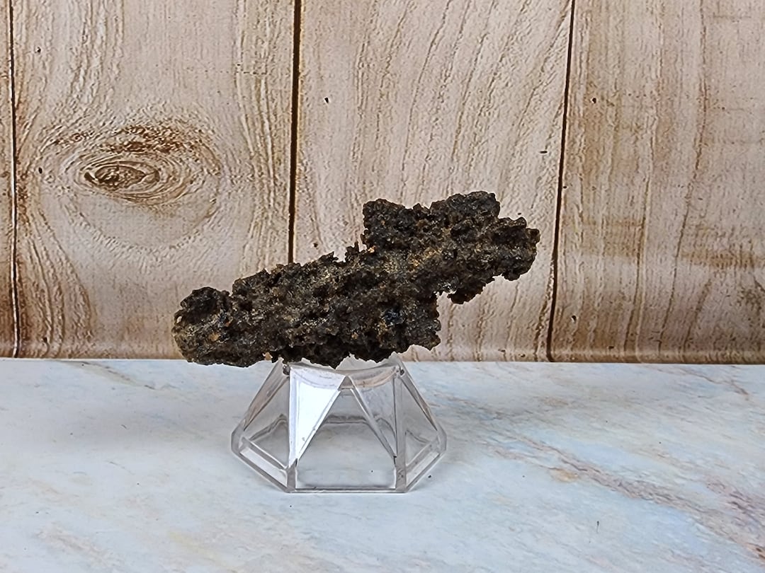 Fulgurite Lightning Glass . FULGURITE Stone . Lightning Strikes ...