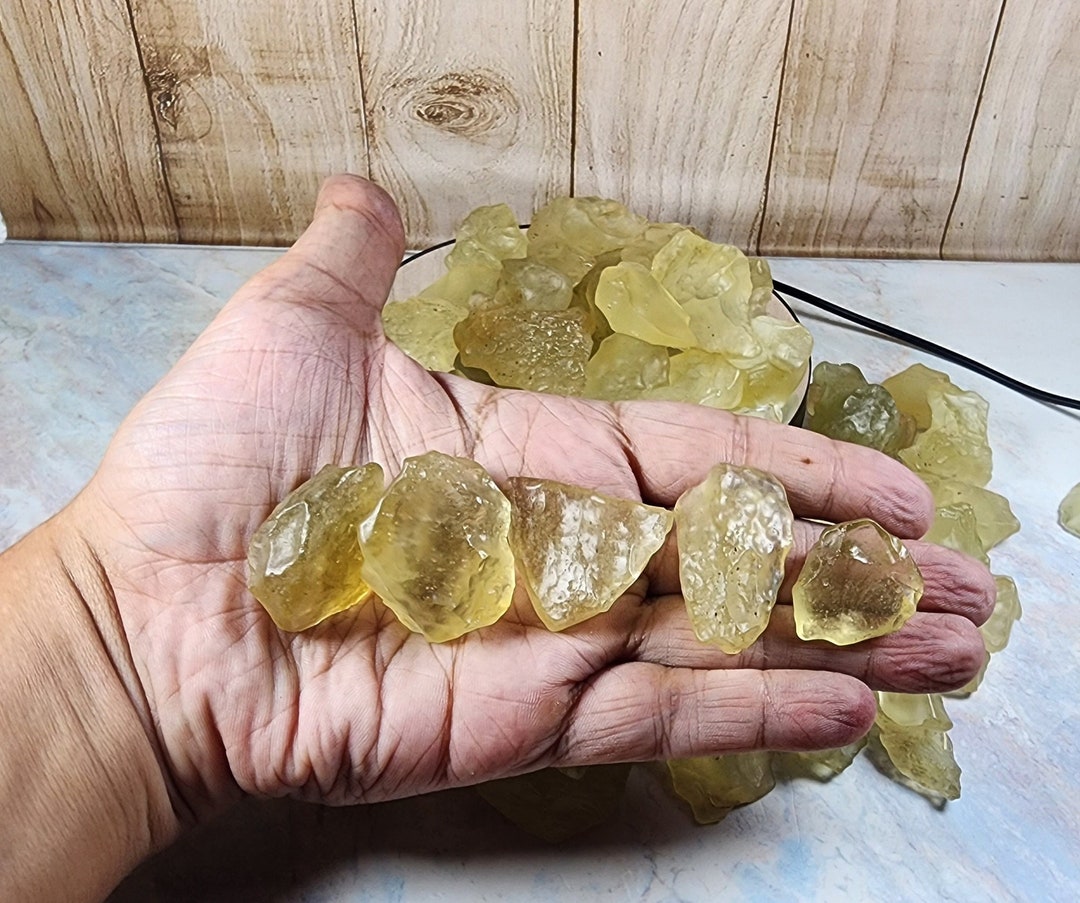 Libyan Desert Glass Tektite: Natural Sahara Crystal, Healing Stone (1 ...