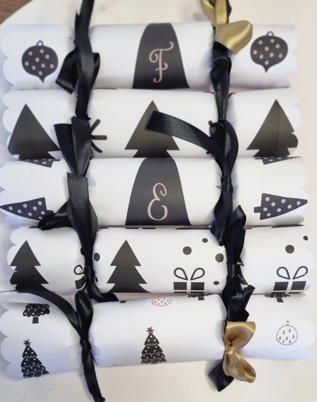 Christmas Crackers, DIY Crackers, Christmas Cracker Kits, Custom ...