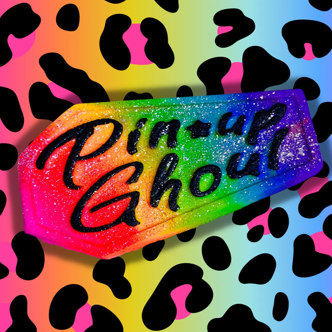 Pinup Ghoul Bath Bomb - Etsy