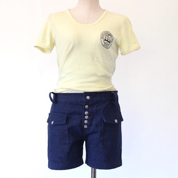 1960s Hip Hugger Denim Shorts by Bobbie Brooks - Vint… - Gem
