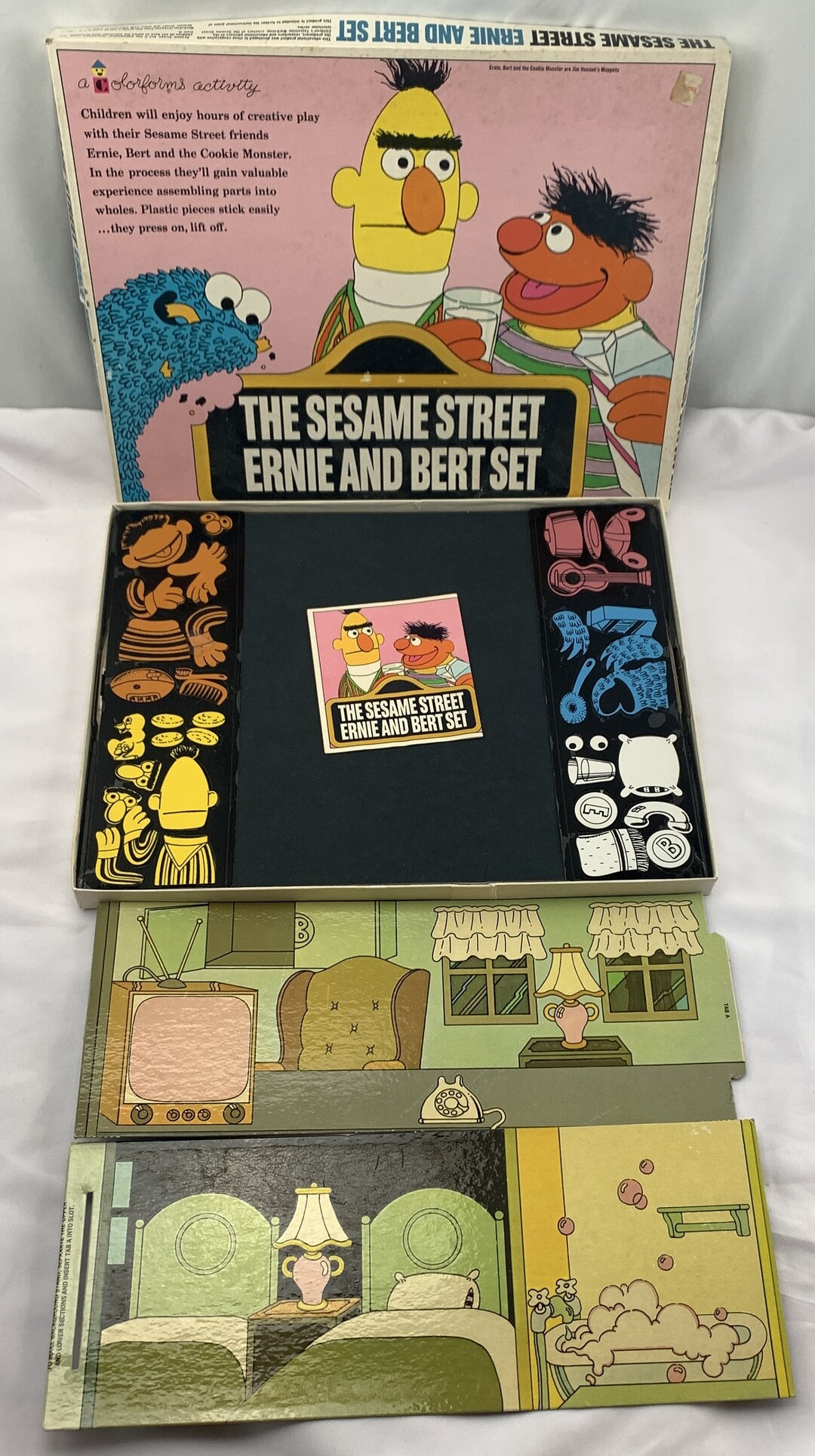 1971 Sesame Street Bert and Ernie Colorforms Set Complete in Good ...