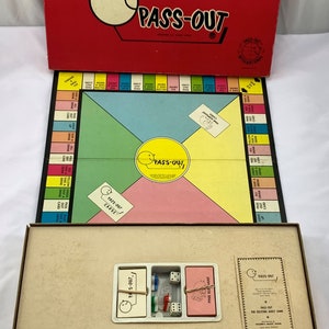 1965 Pass Out Game by Frank Bresee Complete in Great Condition FREE ...