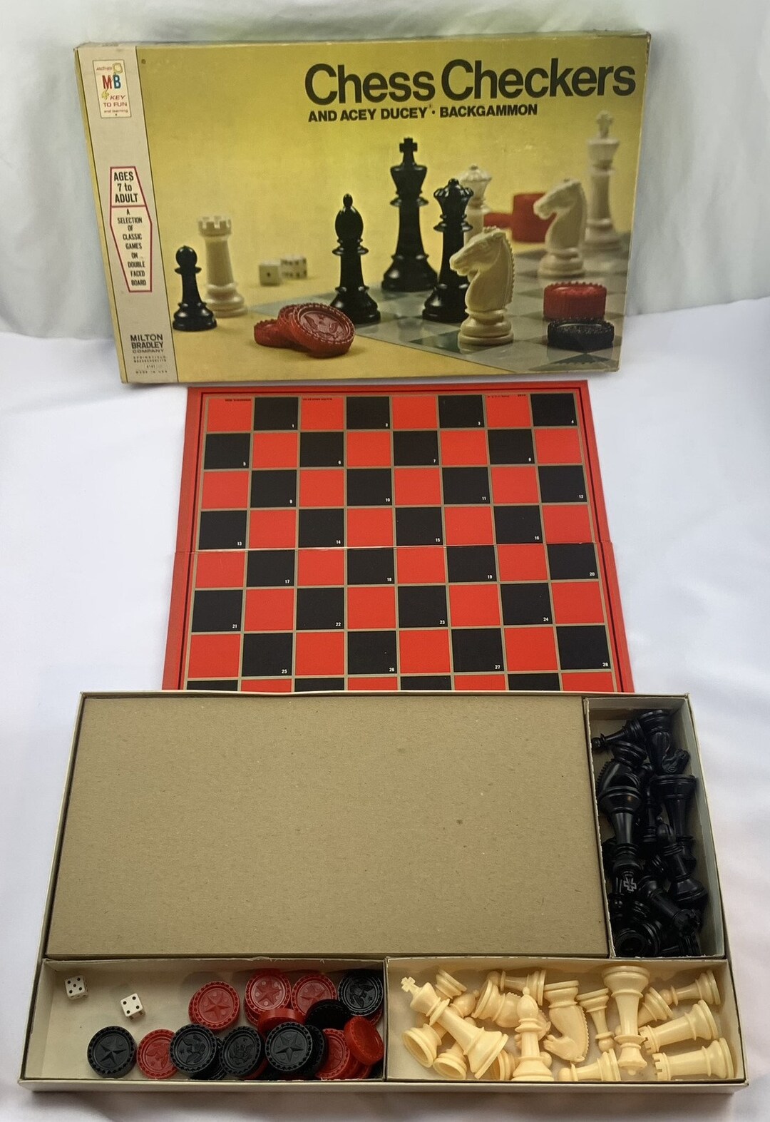1970 Backgammon, Checkers, & Acey Ducey Game Milton Bradley Complete ...