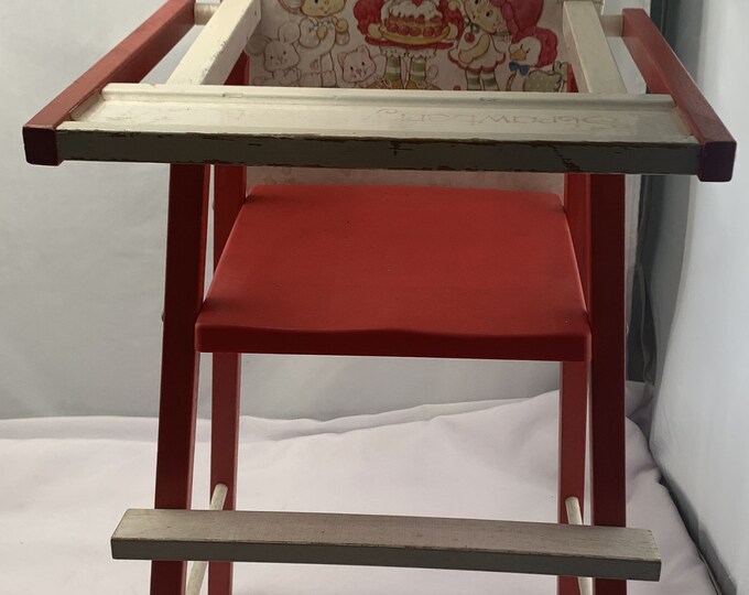 1983 Strawberry Shortcake High Chair by American Toy Furniture Company ...