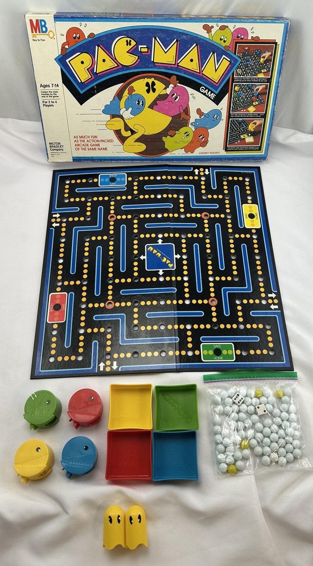 1982 Pac-man Board Game by Milton Bradley Yellow Complete in Great Cond ...