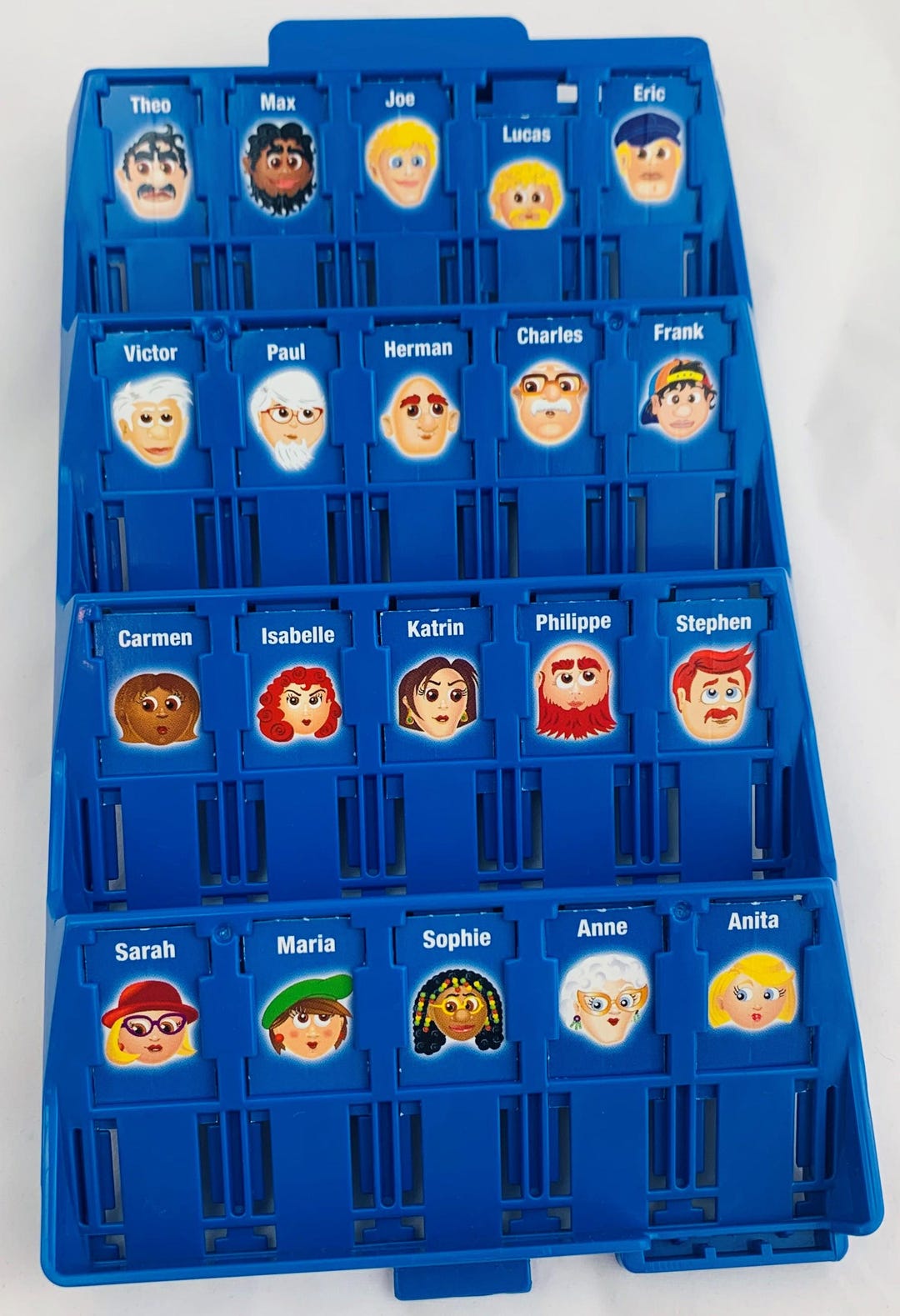 2005 Guess Who Travel Game by Milton Bradley Complete in Good Condition ...