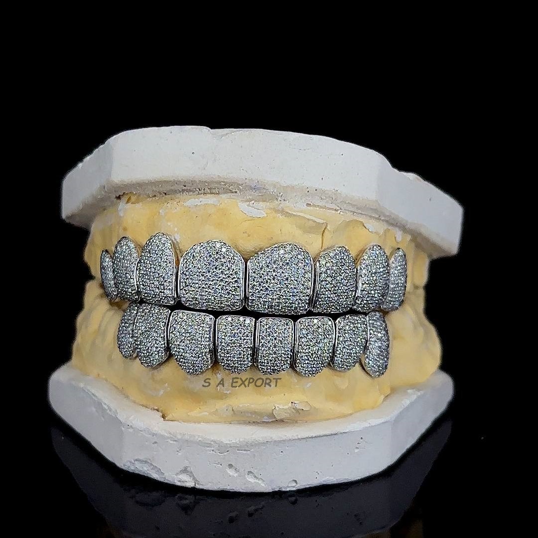 Custom Iced Out Moissanite Grillz, Sterling Silver Grillz Set - Etsy