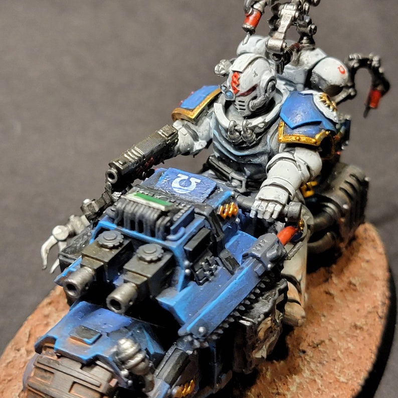 Apothecary on Bike PAINTING COMMISSION Warhammer 40K MODEL is - Etsy UK