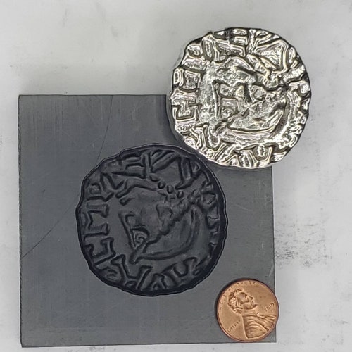 VIKING RUNIC COMPASS vegvisir Graphite Coin Mold - Etsy
