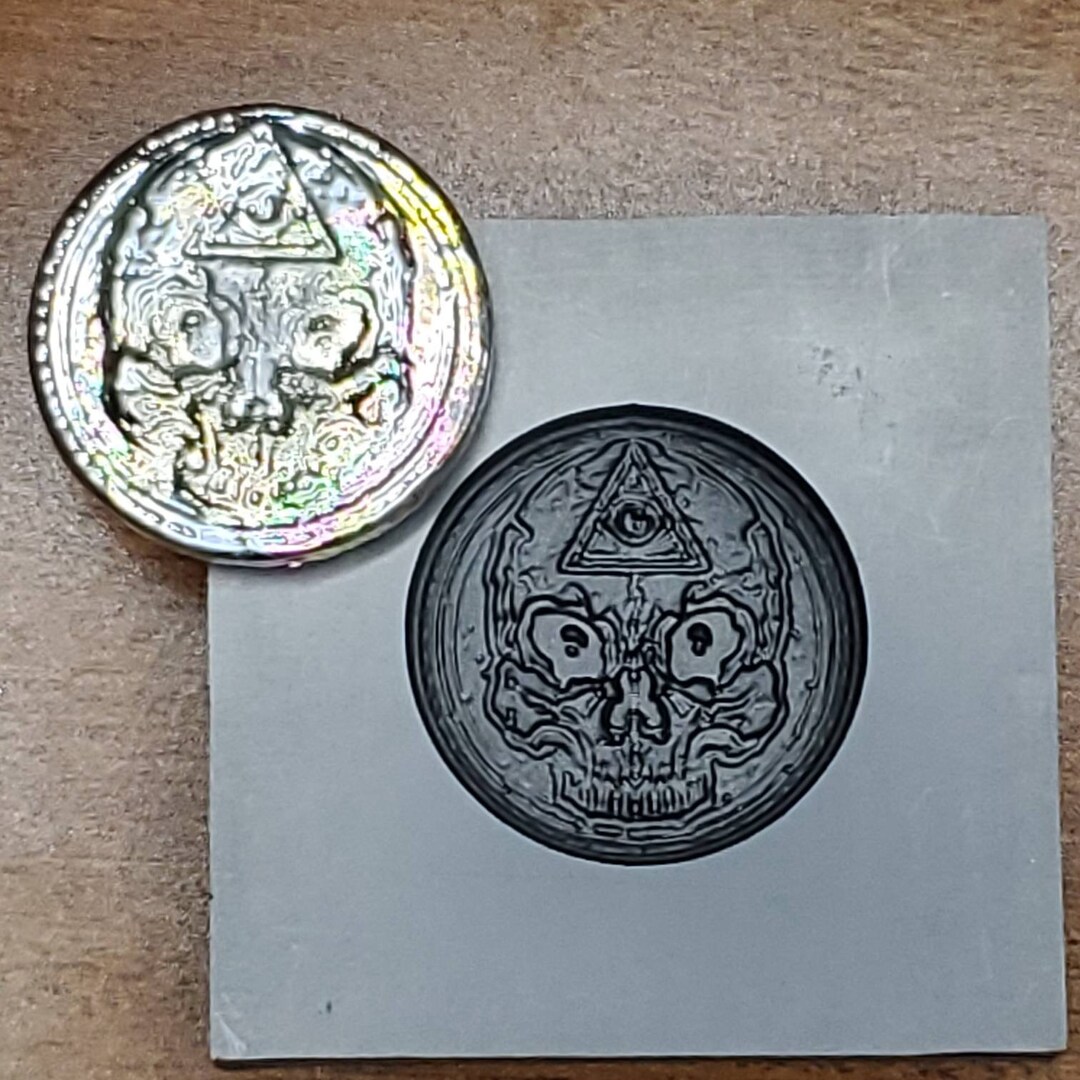 3D Graphite Mold Skull With Triangle - Etsy