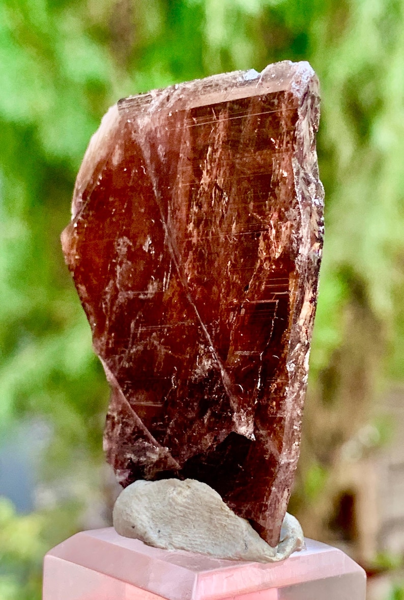 Maroon Axinite Crystal Specimen, Skardu Pakistan (22 GM, 48x33x08 Mm ...
