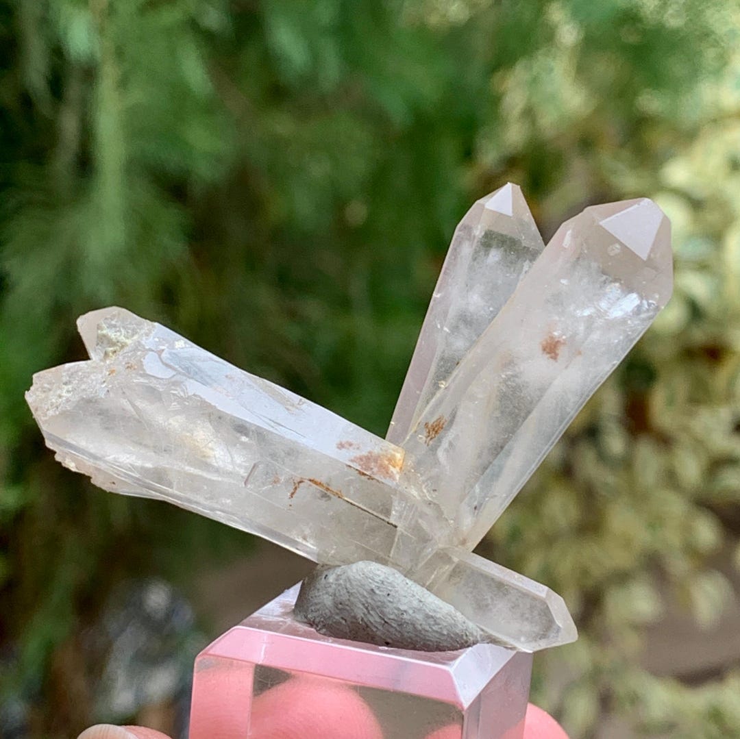 20 GM Stunning Amazing Double Terminated Lustrous Bunch of Clear Quartz ...
