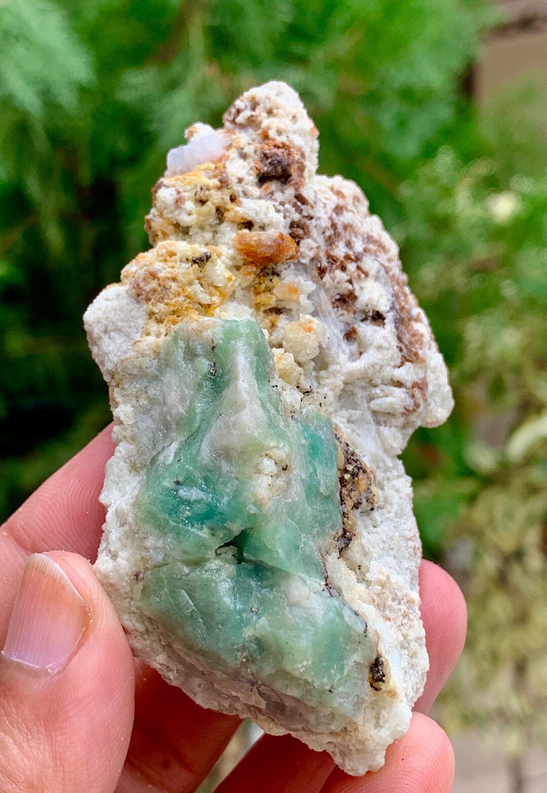 100 GM Aesthetic Rare Fluorescent Terminated Green Lazurite With Pyrite ...