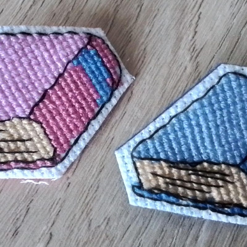 Literary Pins - Etsy