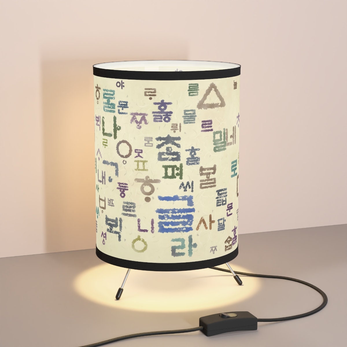 Korean Hangeul Tripod Lamp With High-res Printed Shade, USCA Plug, Deco ...