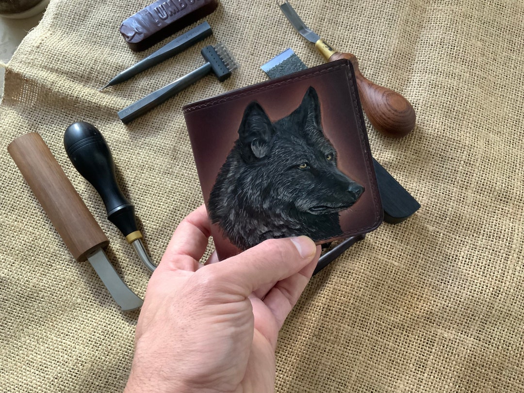 Black Wolf Wallet, Handtooled Leather Wallet, Wolf Carving Wallet, Men ...