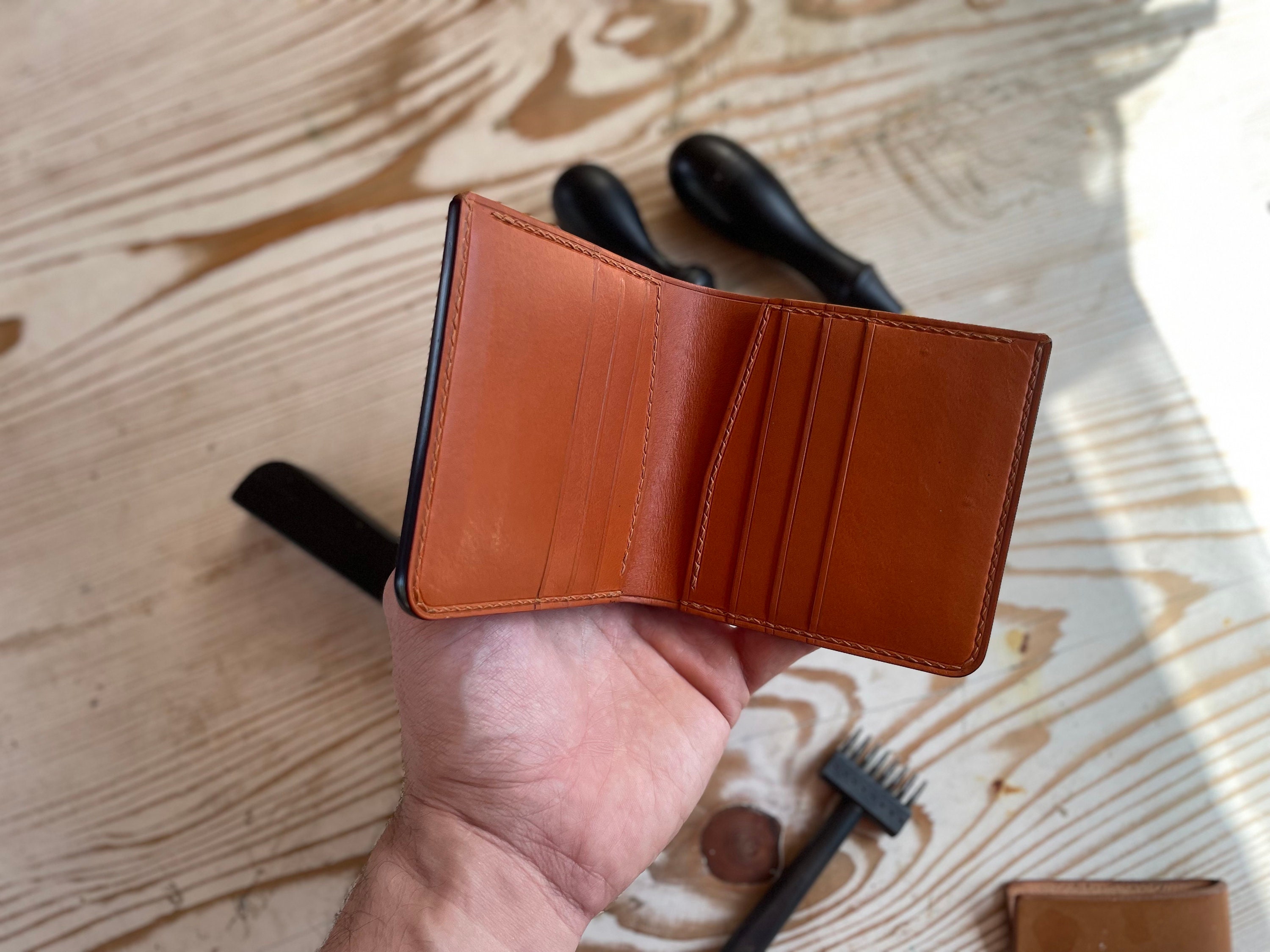 Lion Carving Wallet, Full Grain Leather Wallet, King Lion Wallet ...