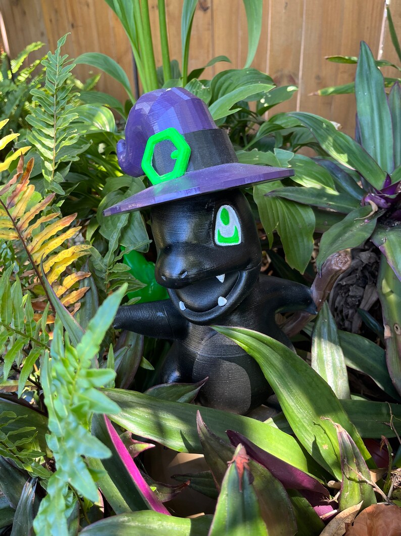 Witch Charmander - Etsy