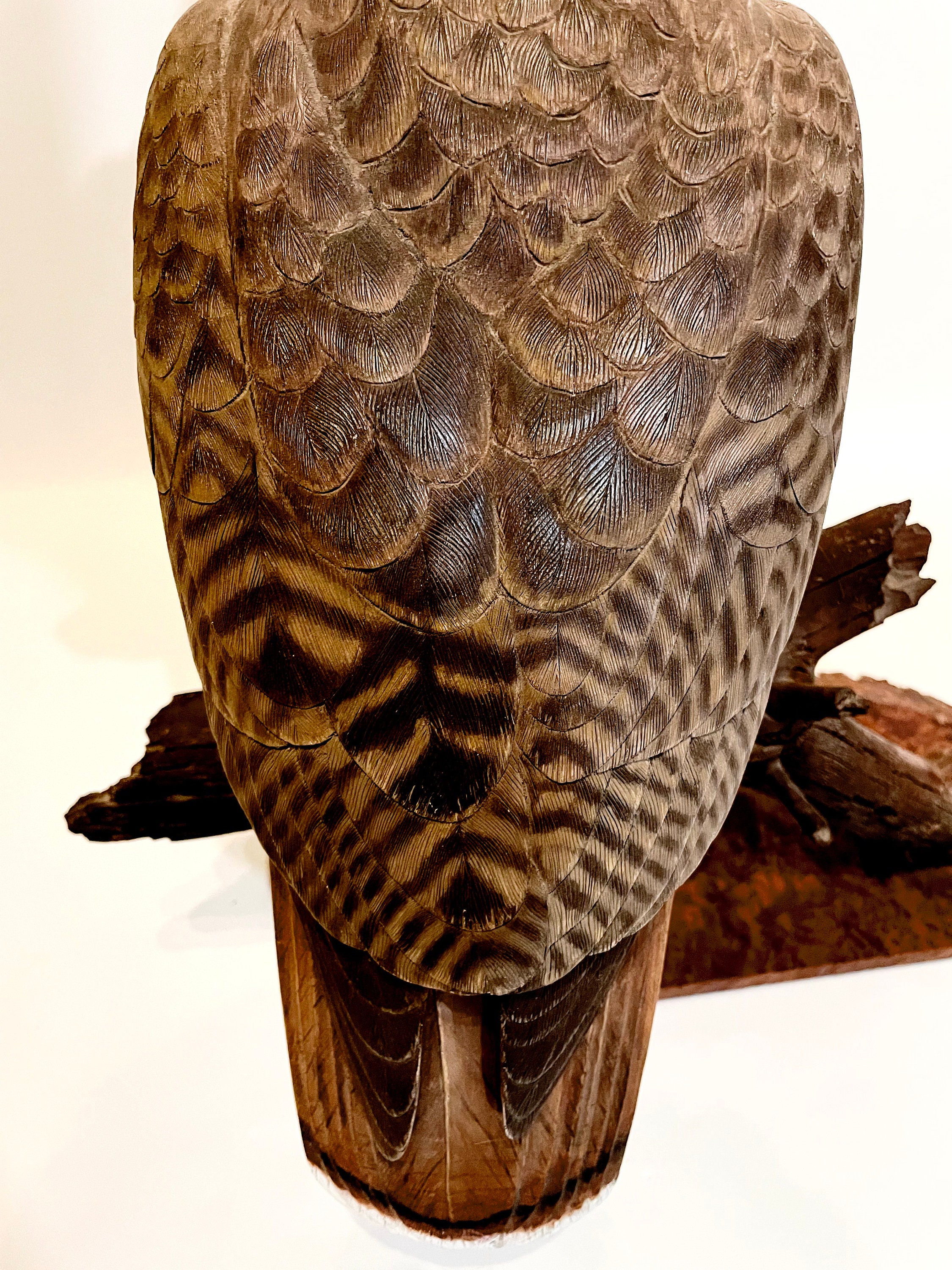Red-tailed Hawk - Realistic Wood Carving - Etsy