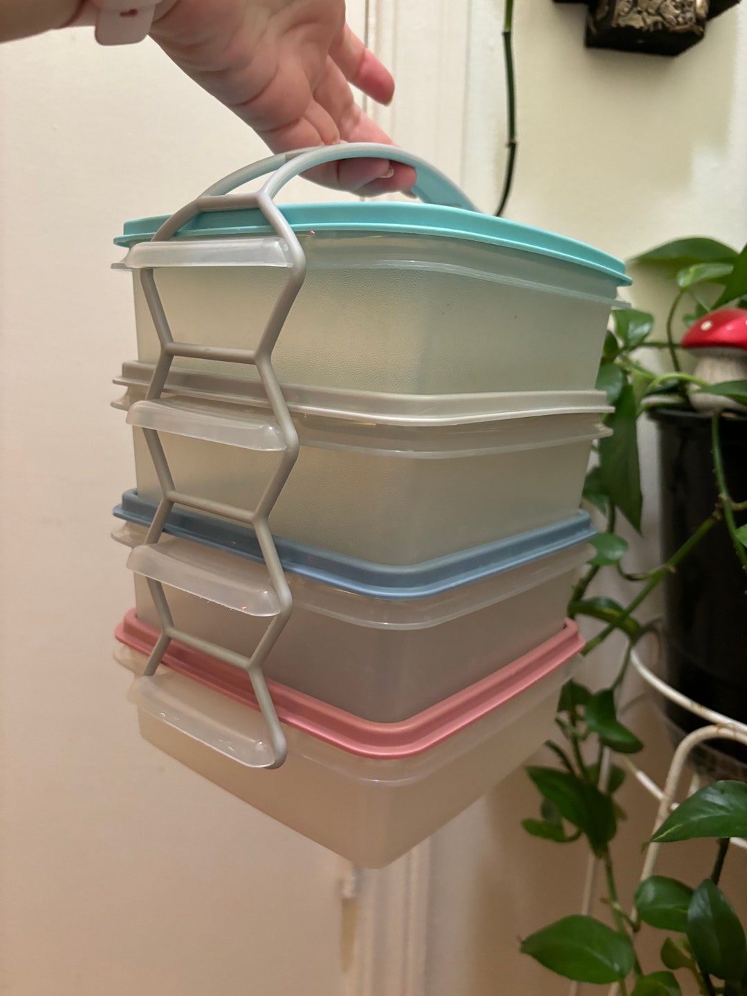 Set of Four 4 Tupperware Square Away Stack and Carry Picnic Pack ...