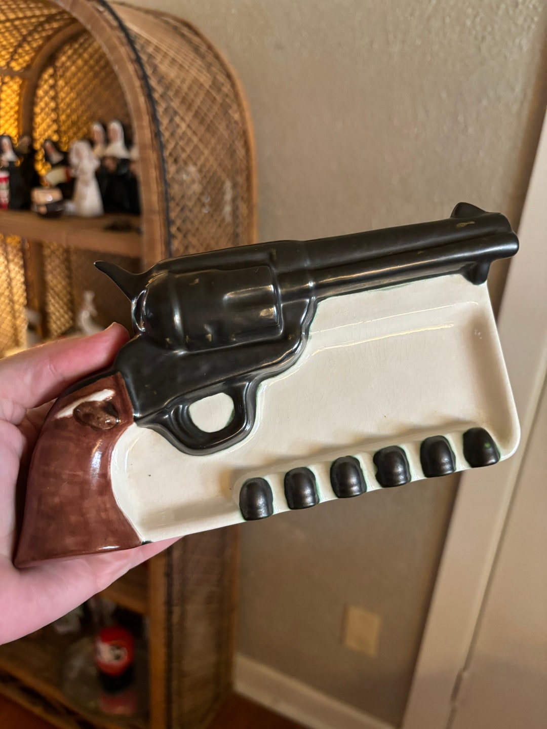 Vintage Ceramic Colt .45 Pistol Revolver Peacemaker Ashtray Gift Idea ...