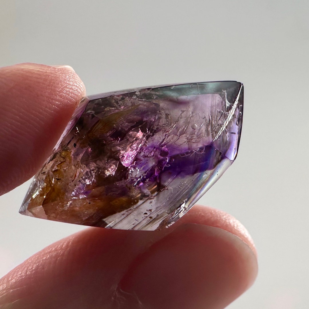 Stunning Enhydro High Grade Golden Healer Polished Smoky Amethyst W ...