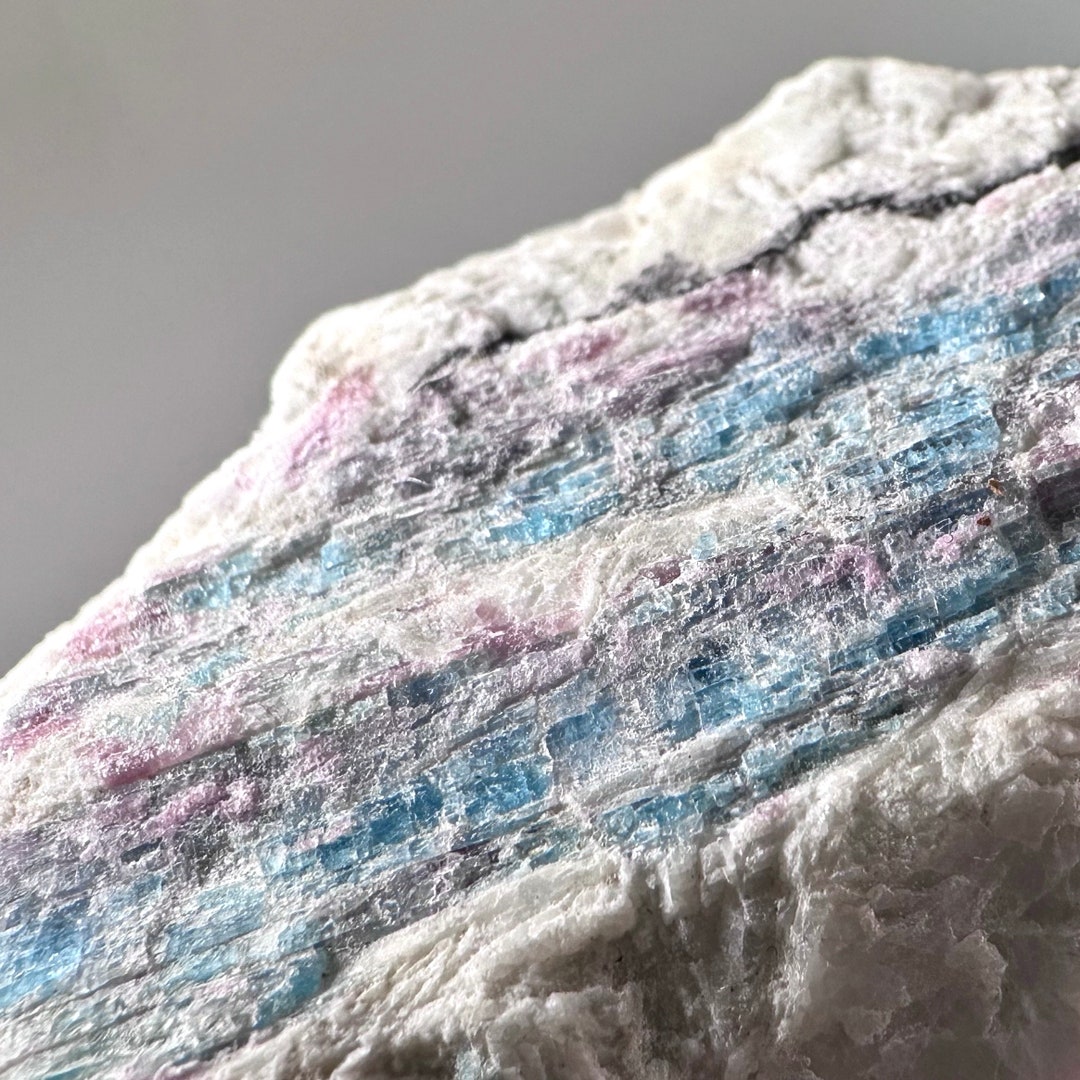 Extremely Rare Natural Untreated Neon Blue Paraiba Tourmaline in Albite ...