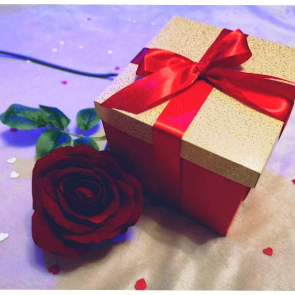 Exploding Gift Box S - 60+ Gift Ideas for 2025