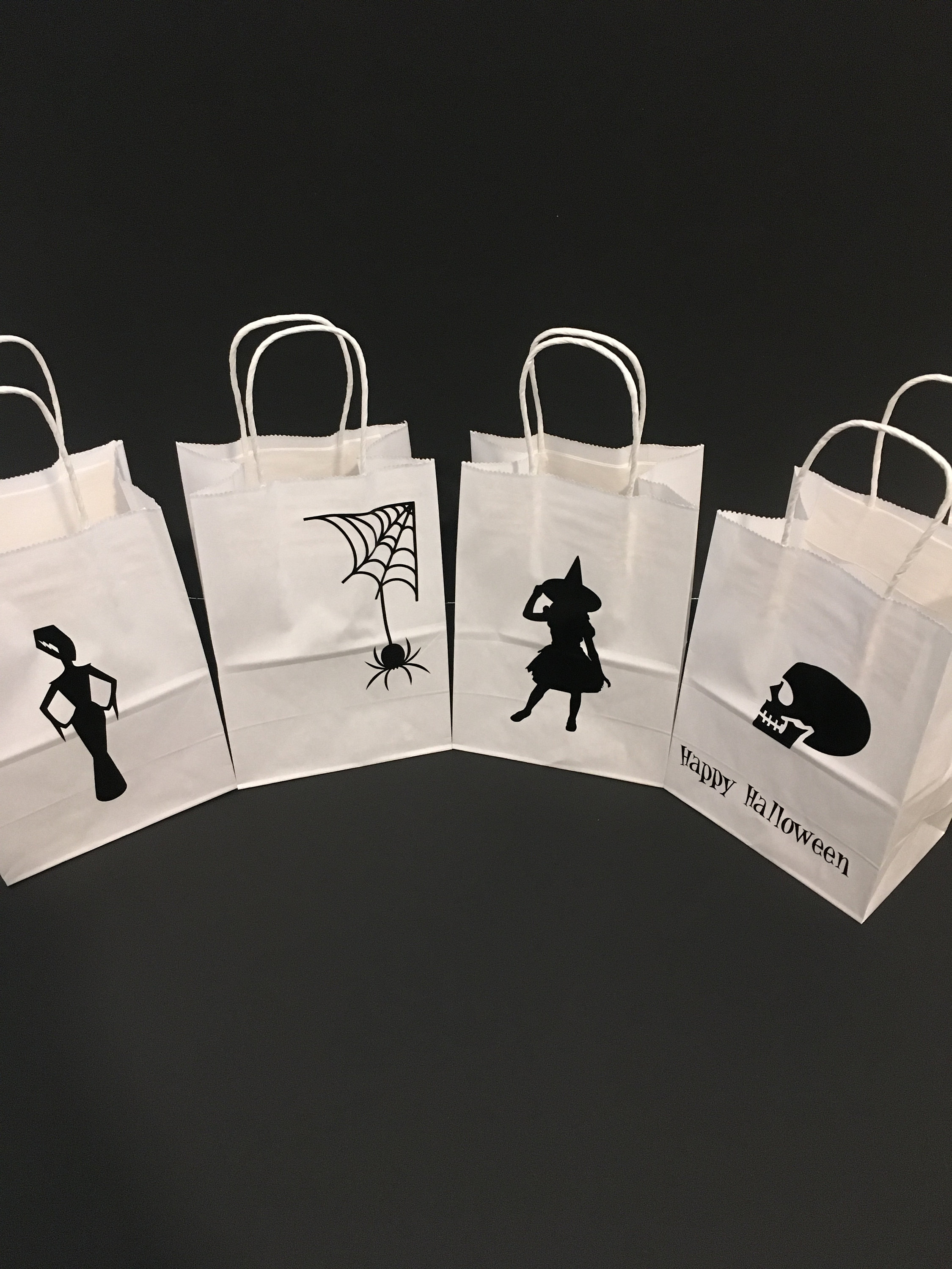 Halloween Paper Gift Bags Halloween Trick or Treat Bags - Etsy