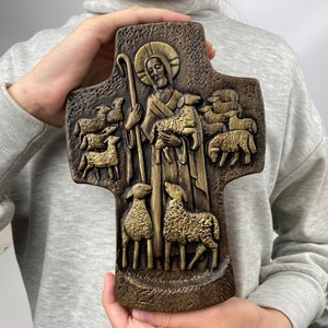 Jesus Crucifix Jesus the Good Shepherd Cross in Oak Wood - Etsy