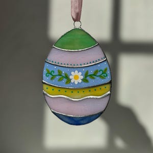 Stained Glass Easter Egg Suncatcher, Stained Glass Easter Lily ...