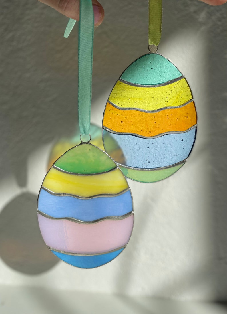 Stained Glass Easter Egg Suncatcher - Etsy