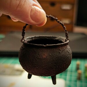 1:12 Miniature Witch's Cauldron With Copper Handle - Etsy